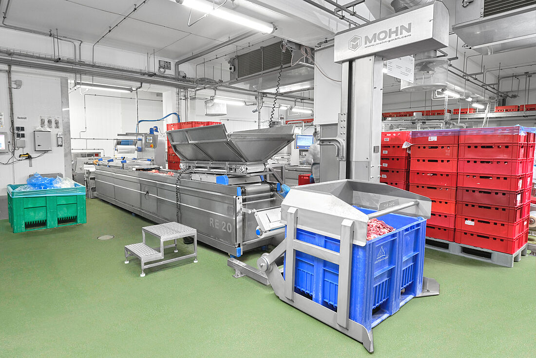 Lifting and tilting devices for big boxes (1 column): Mohn GmbH