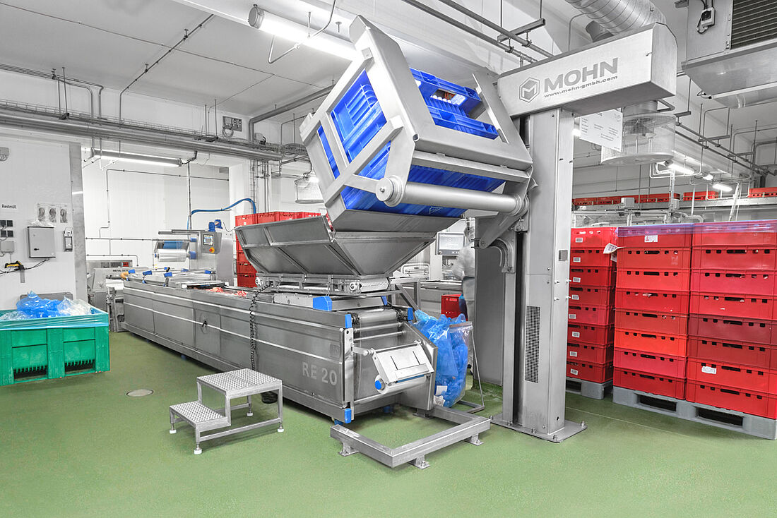 Lifting and tilting devices for big boxes (1 column): Mohn GmbH